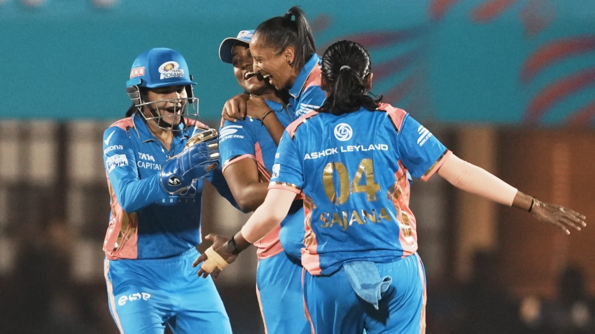 Mi Vs Gg:गुजरात जाएंट्स को नौ विकेट से हराकर दूसरे स्थान पर पहुंचा ...