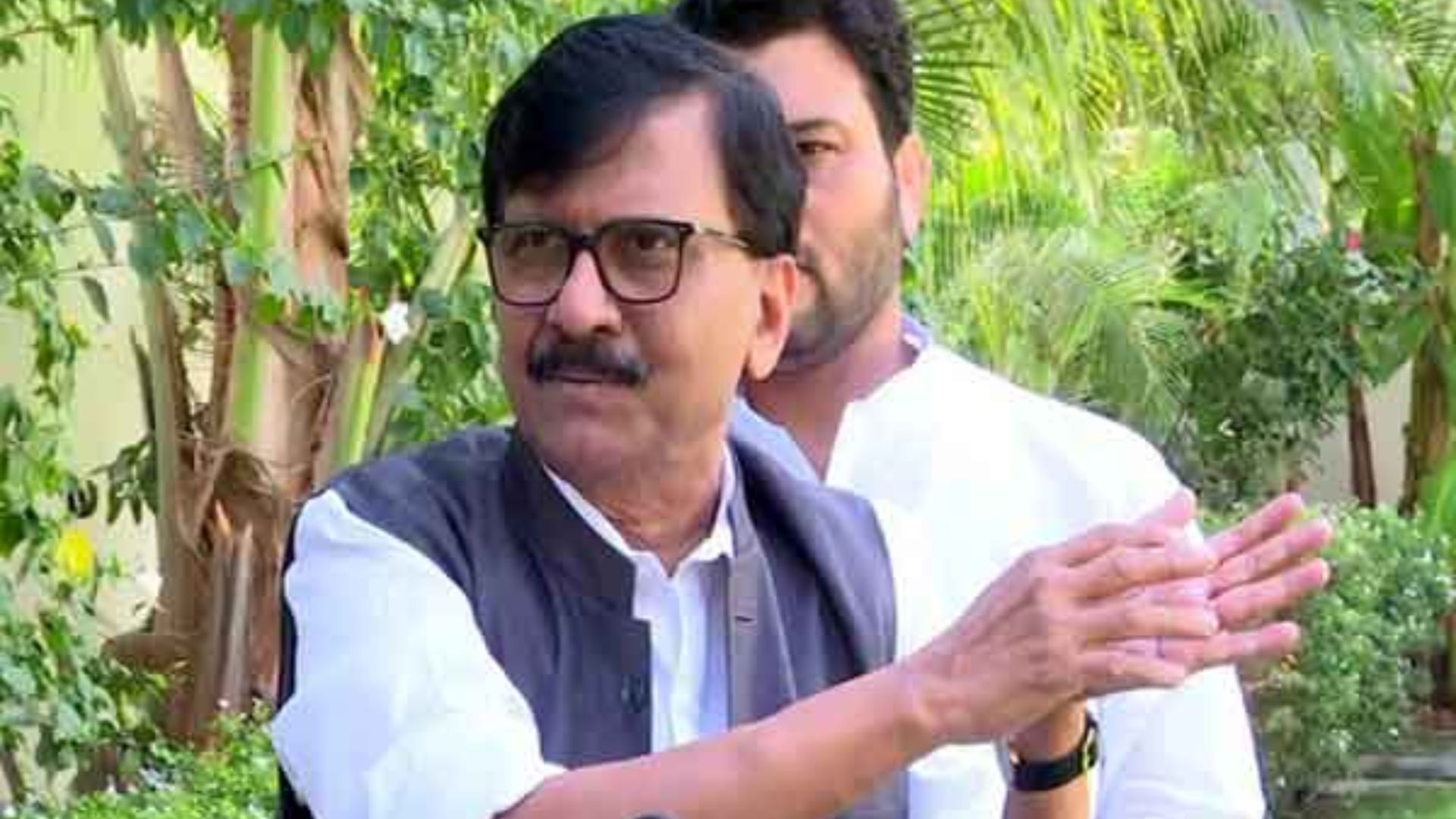 Marathi Row Shiv Sena (ubt) Mp Sanjay Raut On Bjp Mp Nishikant Dubey - Amar Ujala Hindi News ...