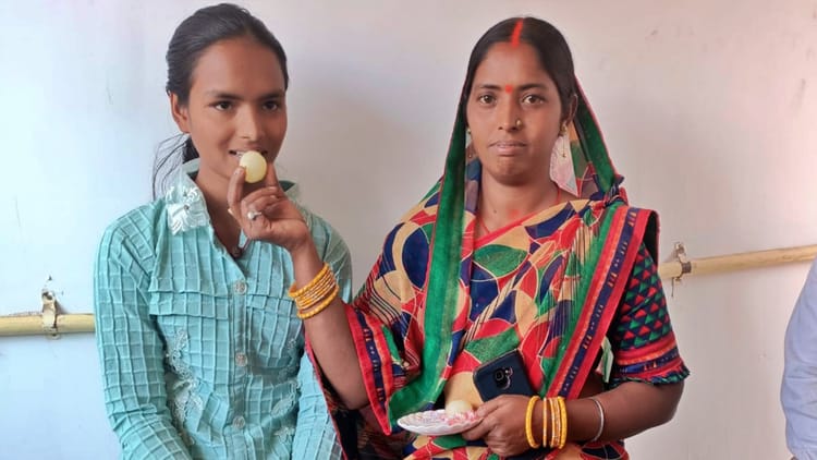 Bihar Board 10th Result: Labourer's Daughter Juhi Made It To Top-10 In ...