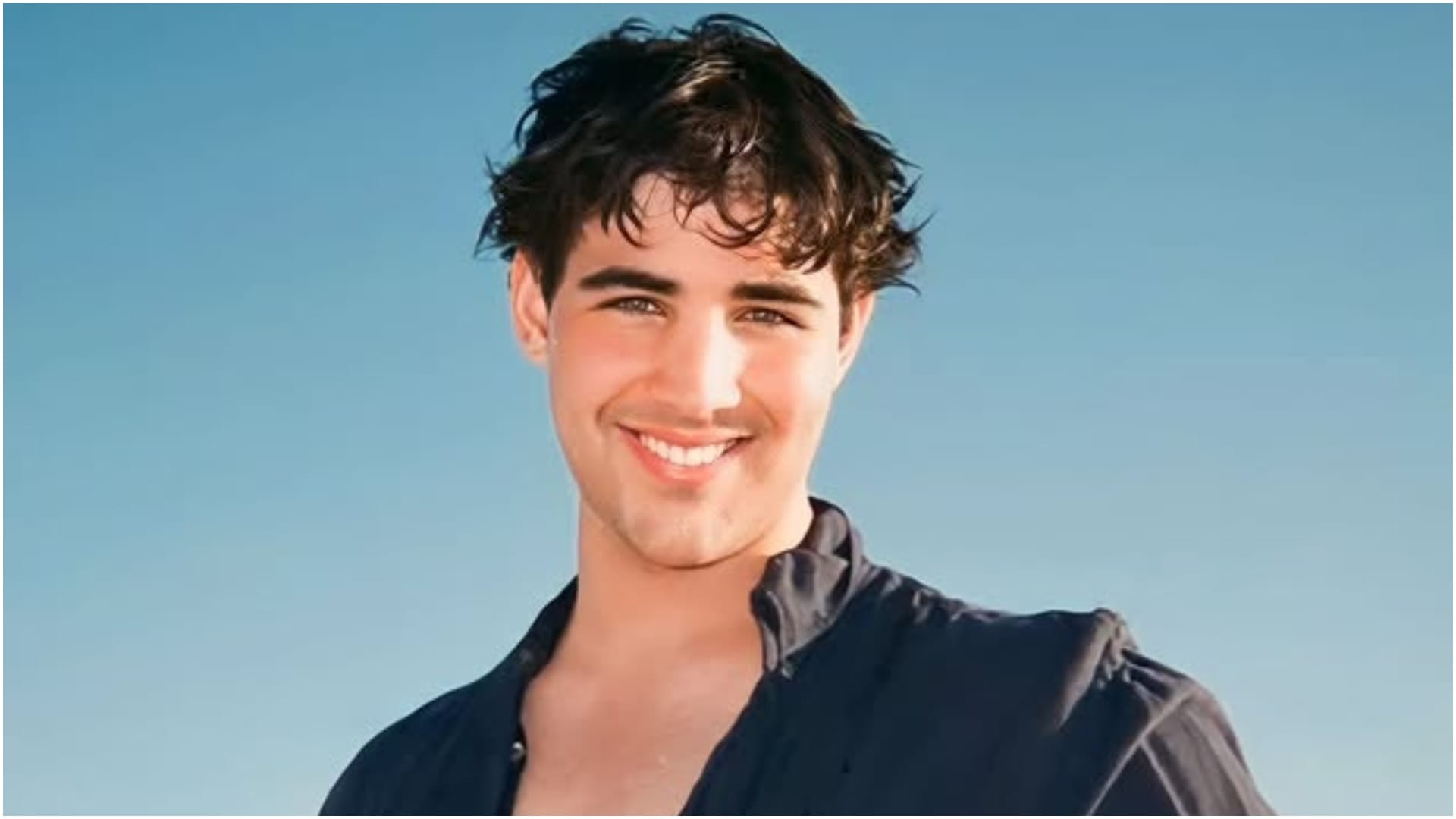 Akshay Kumar Son Aarav Grabs Netizens Attention Compared His Look With ...