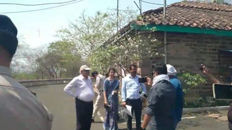 Damoh News: Cmho Filed A Case Late Night Against The Doctor Accused Of The Death Of Seven People ...