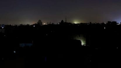 Electricity Crisis:शहरी इलाके में 12 घंटे की कटौती, गांवों में ट्रिपिंग ...
