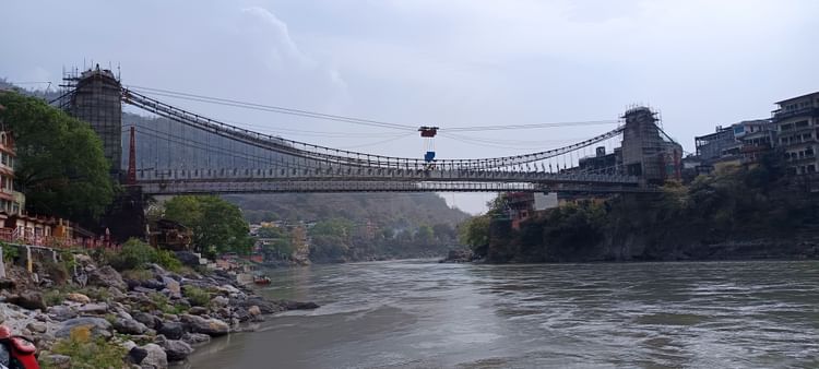 Rishikesh Work Of Connecting Deck Of Bajrang Setu Is Complete Glass ...