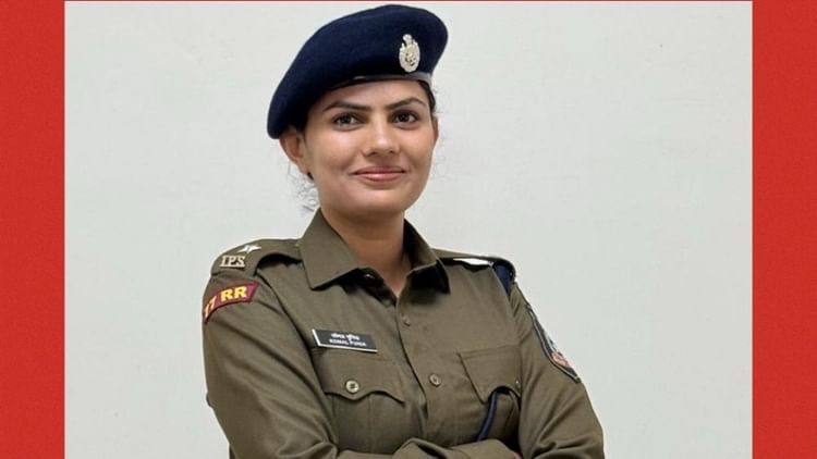 Upsc Result: West Up's Promising Students Dominate, Komal Got Sixth Rank, Riya Saini Got 22nd ...