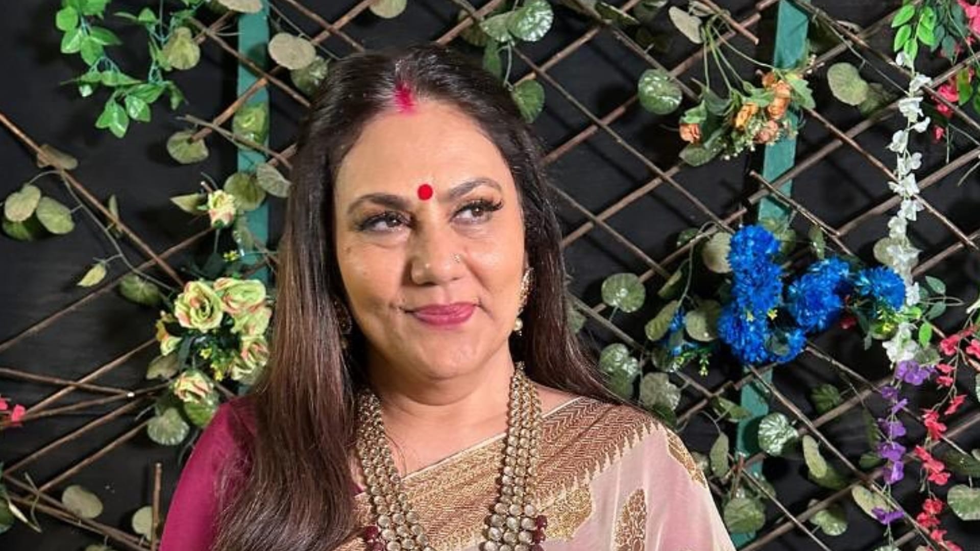 Deepika Chikhalia 60th Happy Birthday Famous For Ramanand Sagar Ramayan ...