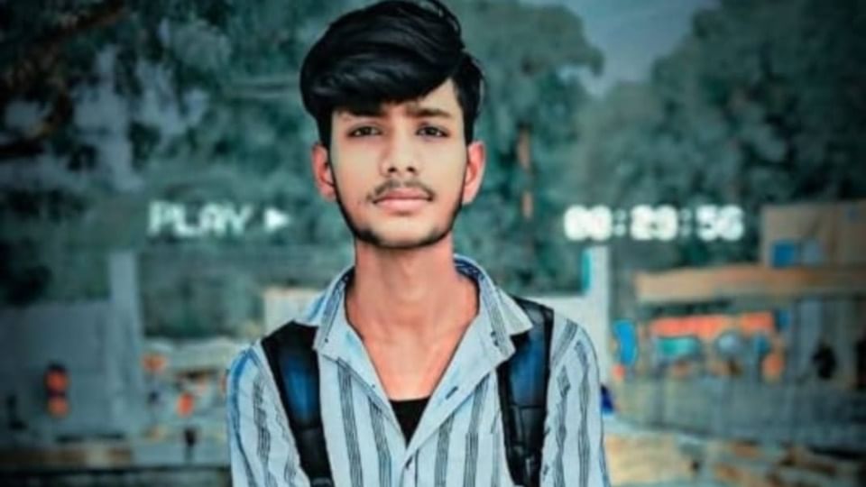 Gorakhpur Suicide News Teen Hangs Himself Sister Dies After Consuming ...