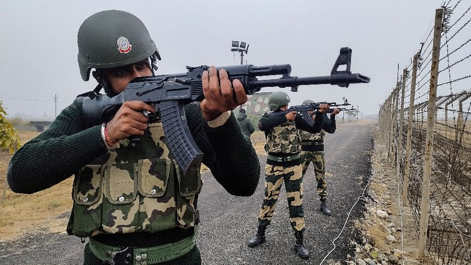 Bsf Jawan Is In Pakistan's Custody For 19 Days, Will Way For Release Of ...