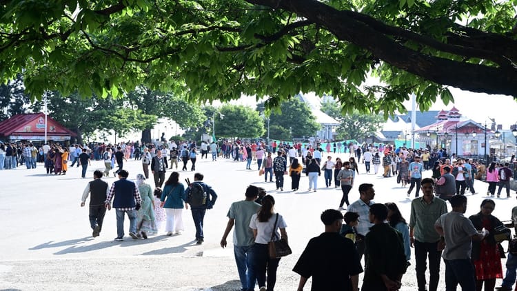 Hp Tourism: After The Ceasefire, Tourists Started Coming To Himachal ...