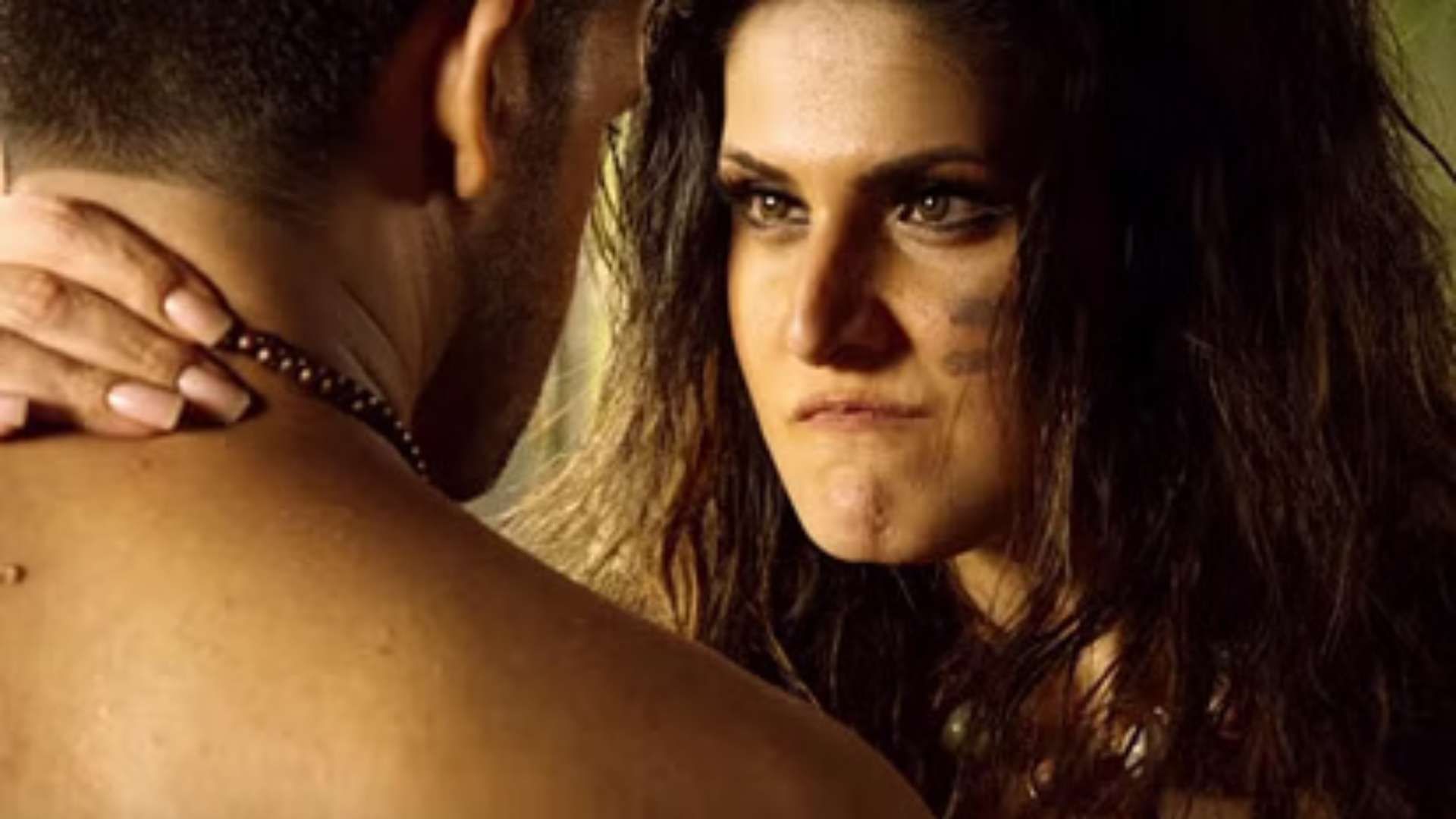 Salman Khan Gave Work To Zareen Khan Later She Gives Bold Scene In ...