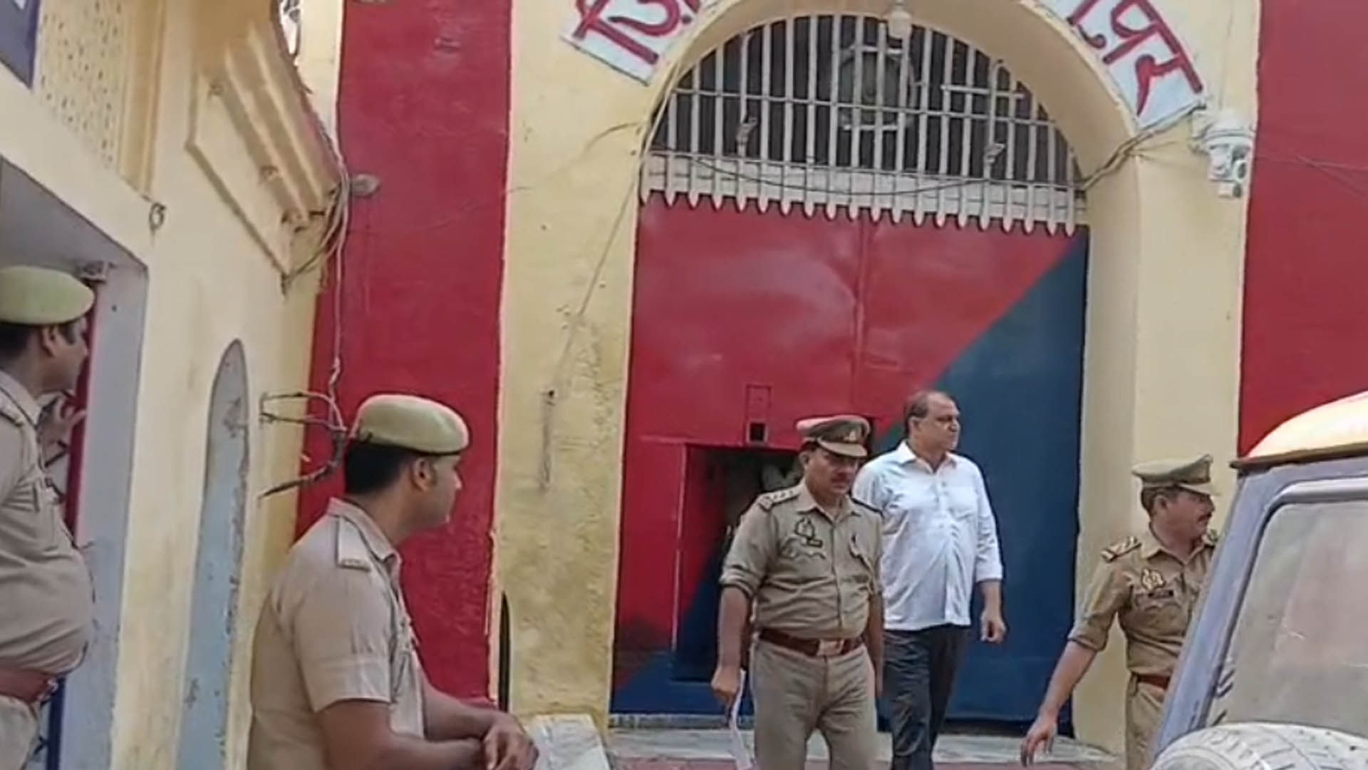 Kanpur: Dinu Was Asked Tell Me Who Are Helpful Policeman, Dcp And Acp Level Officers Asked 150 ...