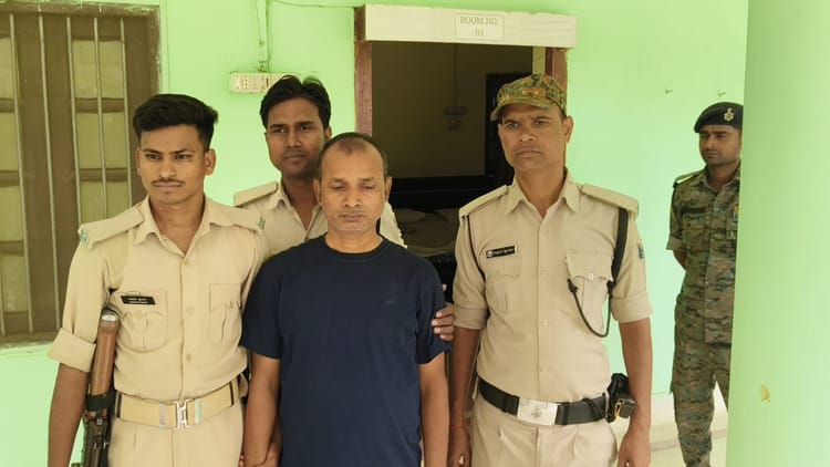 Bihar Bhumi :दाखिल-खारिज के लिए मांगी 20 लाख रुपये की रिश्वत, अचंल ...