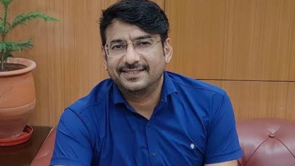 Haryana Cm Osd Tenure Ended Seven Months Ago Did Not Get Extension - Amar Ujala Hindi News Live ...