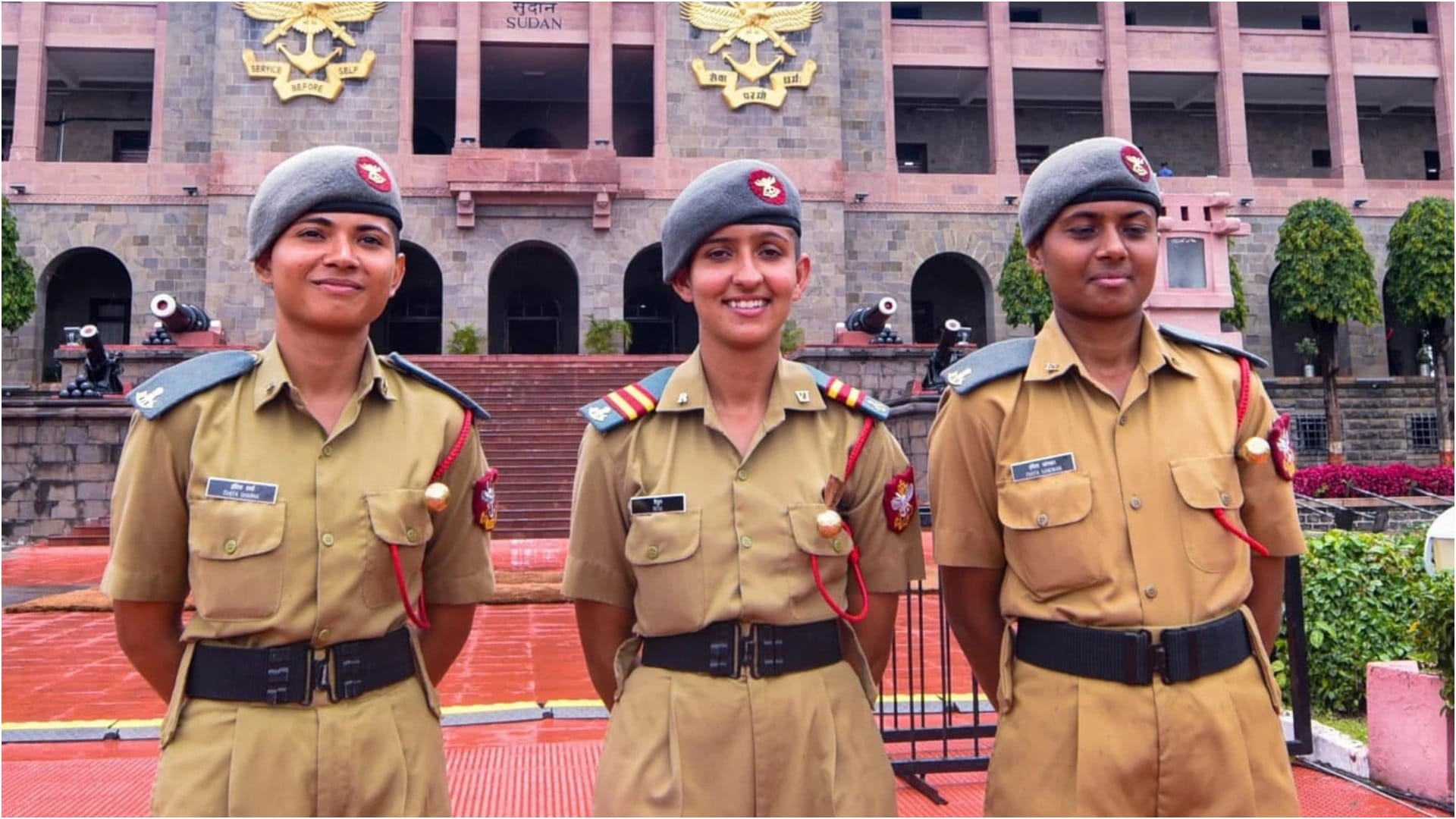 Female Cadets:नारी शक्ति की नई उड़ान, Nda से पास हुईं पहली महिला ...