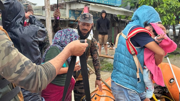 Weather Update Northeast Rain Havoc Assam Floods Over 70k People ...