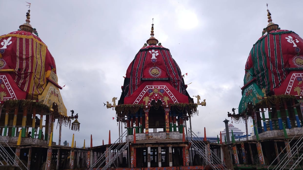 Jagannath Rath Yatra:कौन बनाता है भगवान के रथ? जानें रथों से जुड़े रोचक ...