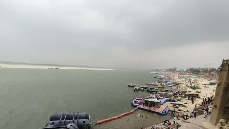 Varanasi Weather:बनारस में अगले तीन दिन में लू फिर बारिश का अलर्ट, चुभ ...