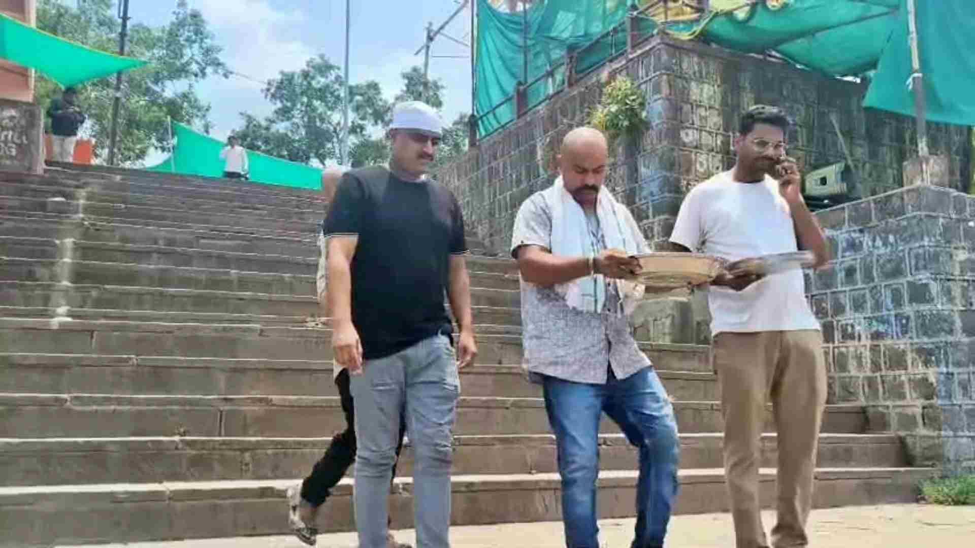 Raja Murder Case: Family Performs Pind Daan For Raja Raghuwanshi In ...