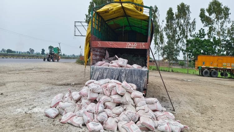 Shamli:ढाई करोड़ के डोडा पोस्त के साथ तीन गिरफ्तार, ट्रक में भरकर ले जा ...