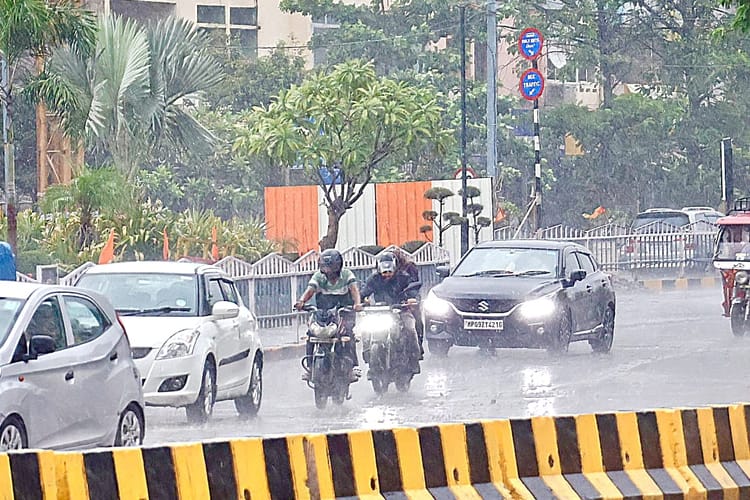 Mp Weather: Monsoon Enters, Rain Alert In Many Districts Today, Monsoon Will Cover The Entire ...