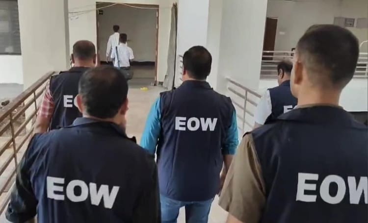 Indore: Eow Raids The House Of A Municipal Corporation Official, Team Reaches Bungalow And ...