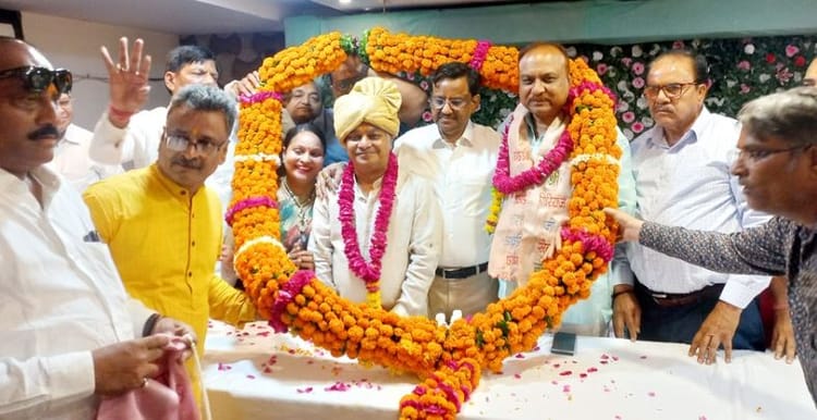 जनकपुरी महोत्सव 2025:राजेश अग्रवाल बनेंगे राजा जनक, अंजू अग्रवाल रानी ...