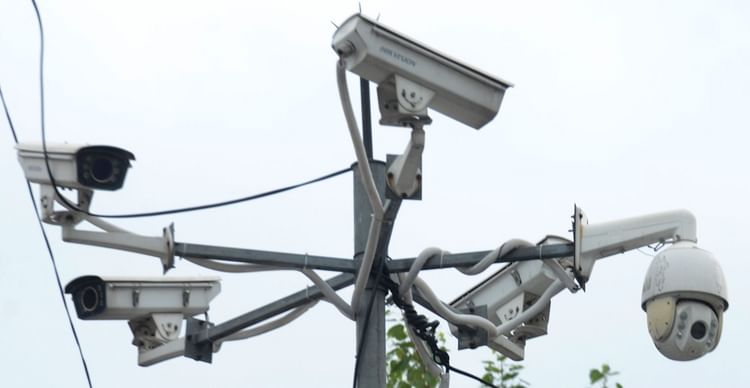 Kanpur Police Will Keep An Eye On 400 More Intersections Will Be Connected To Iccc Via Wifi ...