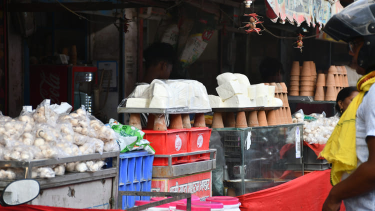 In Gorakhpur, They Are Making Paneer From Powdered Milk And Using ...
