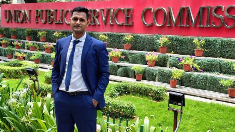 Up News:capf में श्याम यादव ने हासिल की देश में दूसरी रैंक, मुख्यमंत्री ...