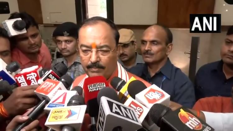 Deputy Cm Keshav's Big Allegation, "sp Is Spoiling The Atmosphere By Sending Its People To ...