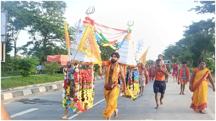 Sawan 2025: 60 Devotees Carry 331-feet Long Kanwar To Baba Garibnath Temple In Muzaffarpur Bihar ...