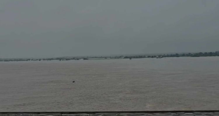 Rajasthan Heavy Rain Dholpur Army Alert Kota Barrage Open Flood Situation 2025 - Amar Ujala ...
