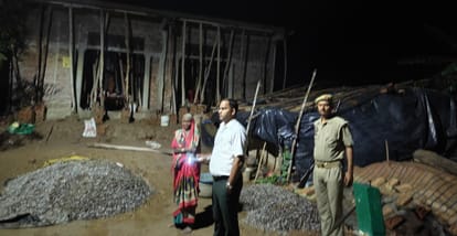 Kanpur:घाटमपुर में यमुना का कहर…रात भर पेट्रोलिंग करते रहे एसडीएम ...