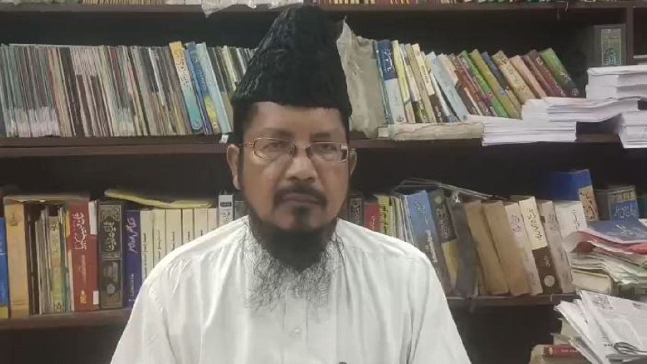 Maulana Shahabuddin Razvi Got Angry On Sadhvi Prachi Statement - Amar ...