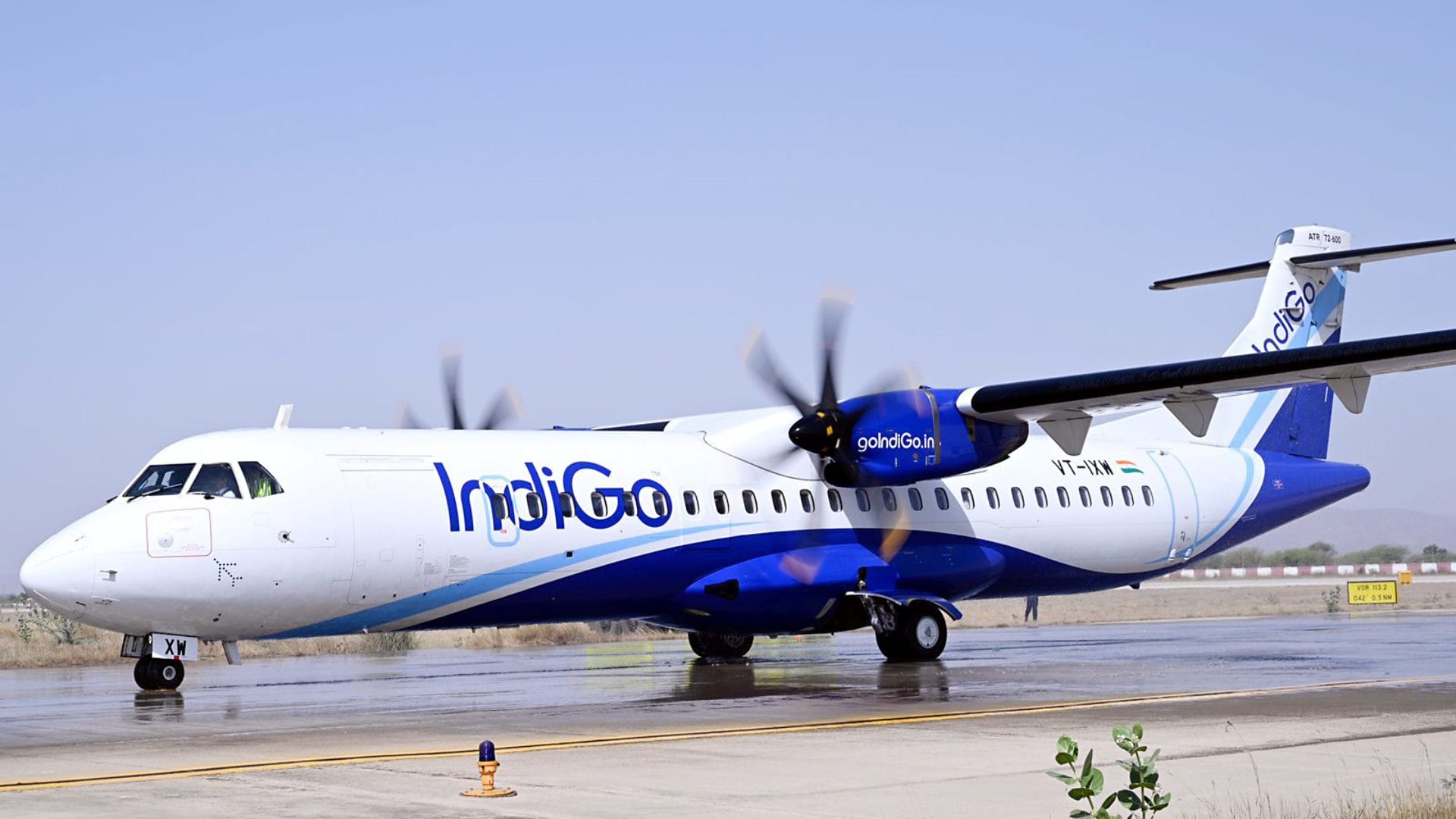 Indigo Flight's Tail Touches Runway At Mumbai Airport Bad Weather ...