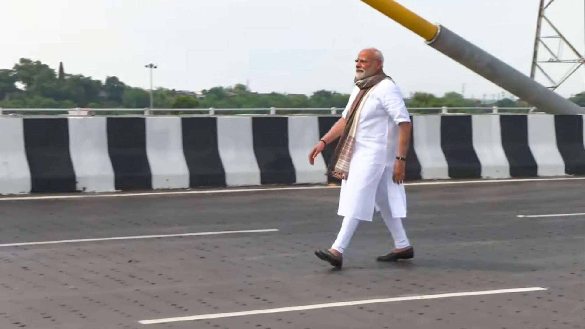 Pm Modi Bihar Visit Live:6 लेन केबल ब्रिज पर पीएम मोदी, बेगूसराय में ...