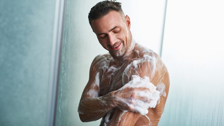 Skin Care Tips:दिन में दो बार नहाते हैं तो ये खबर अवश्य पढ़ें, इसके हैं ...