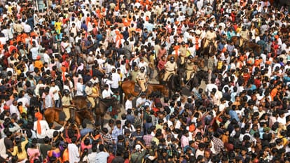 Ganeshotasva:'गणपति बप्पा मोरया, अगले बरस तू जल्दी आ..', मुंबई में ढोल ...