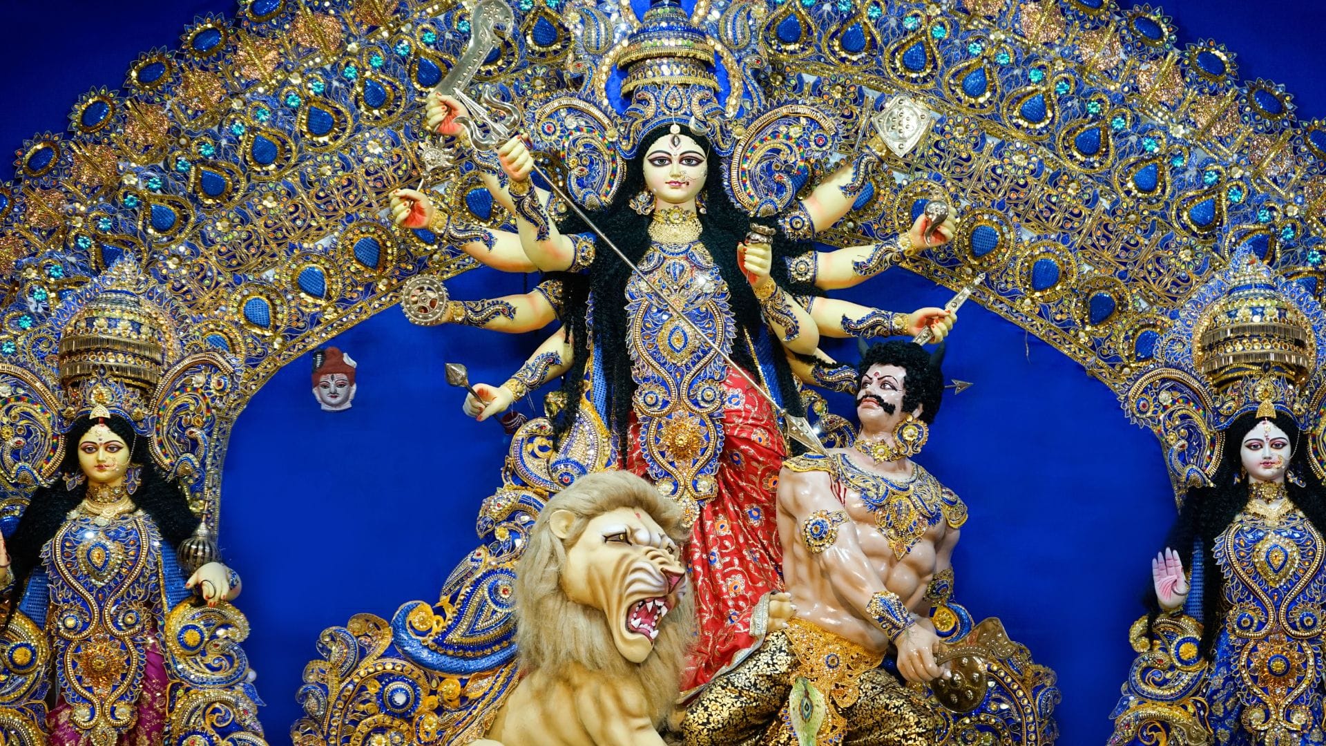 Durga Ashtami 2025:महाष्टमी के दिन माता के 108 नाम जपें, मिलेगी सुख ...