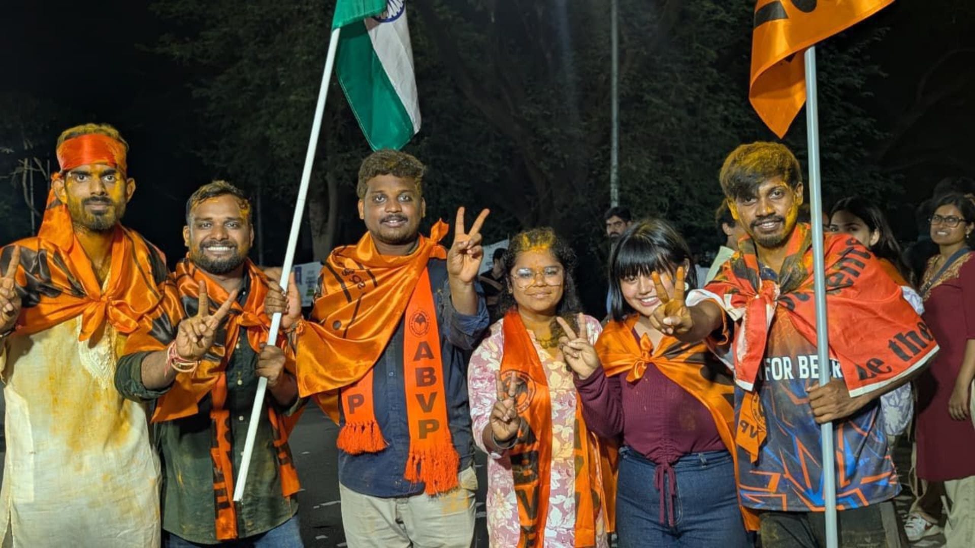 देश के Gen-z मोदी के साथ!:du के बाद हैदराबाद केंद्रीय विवि में Abvp की ...