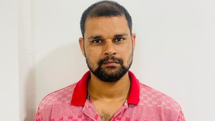 Up News:दो लाख का इनामी सुमित चौधरी गिरफ्तार, आठ साल पहले बदायूं जेल की दीवार फांदकर भागा था ...