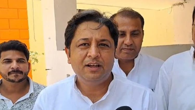 Up:मेरठ पहुंचे बिजनौर सांसद, दादरी मामले में जेल में बंद लोगों से मिले ...