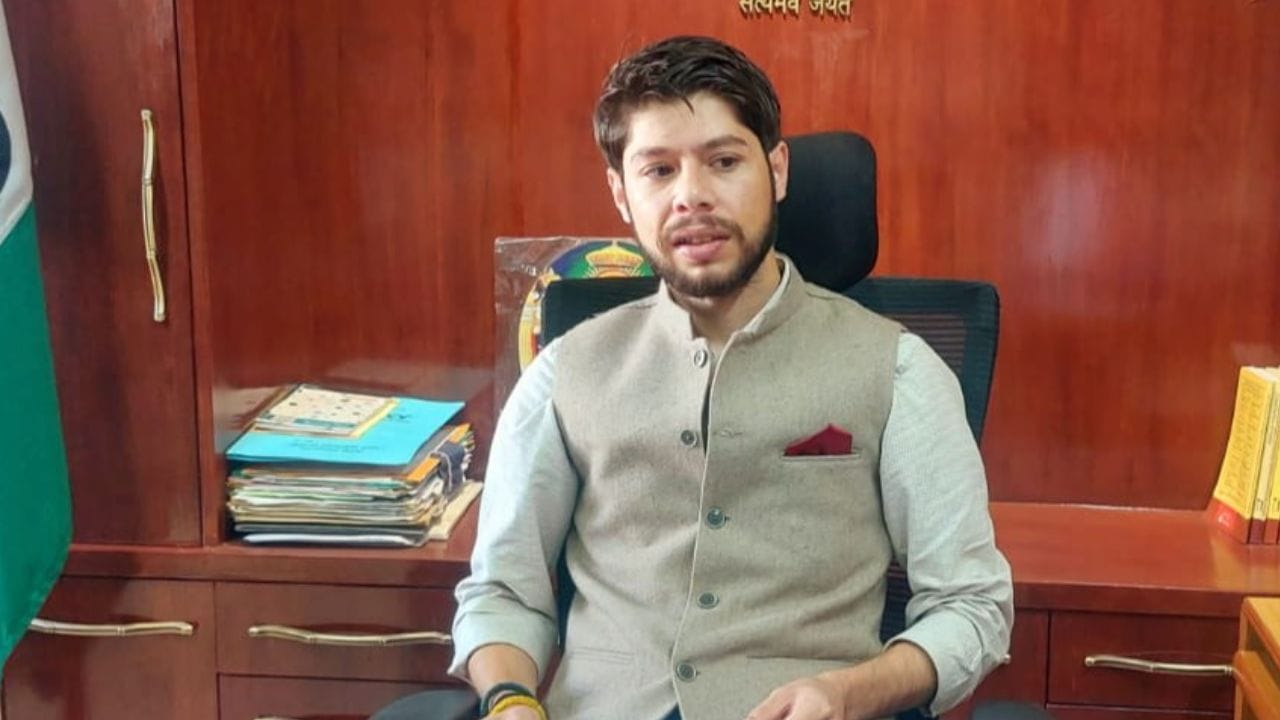 Una Sdm Case Update:राष्ट्रीय खिलाड़ी से दुष्कर्म मामले में महिला आयोग ने लिया संज्ञान, आरोपी ...