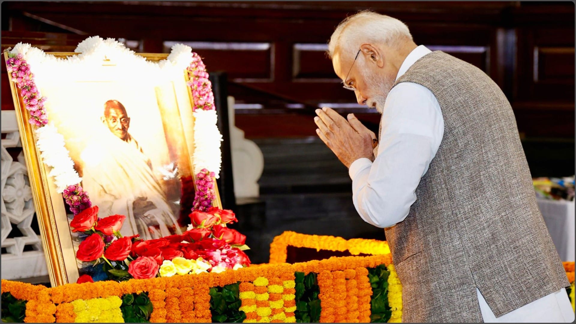 Gandhi Jayanti:महात्मा गांधी की जयंती पर प्रार्थना सभा आयोजित, पीएम ...