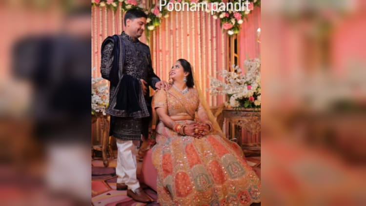 Meerut:राजनीति से रिश्ते तक, पूनम पंडित-दीपक गिरी 29 अप्रैल को लेंगे ...