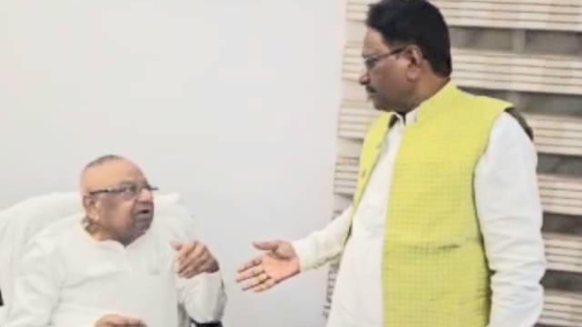 Bihar Election 2025 : चुनाव से पहले राजद को लगा बड़ा झटका, डॉ. अनिल ...