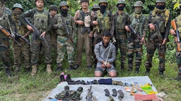 असमः काकोपथार सेना कैंप हमले का एक आरोप गिरफ्तार, भारी मात्रा में ...