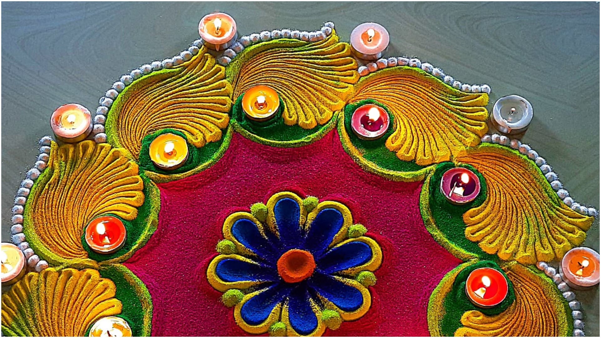 Dev Deepawali 2025:देव दीपावली पर इन सरल रंगोली डिजाइन से सजाएं घर का ...