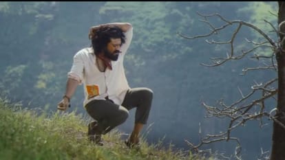 सामने आया 'पेद्दी' के पहले गाने 'चिकिरी' का प्रोमो, निर्देशक ने बताया ...