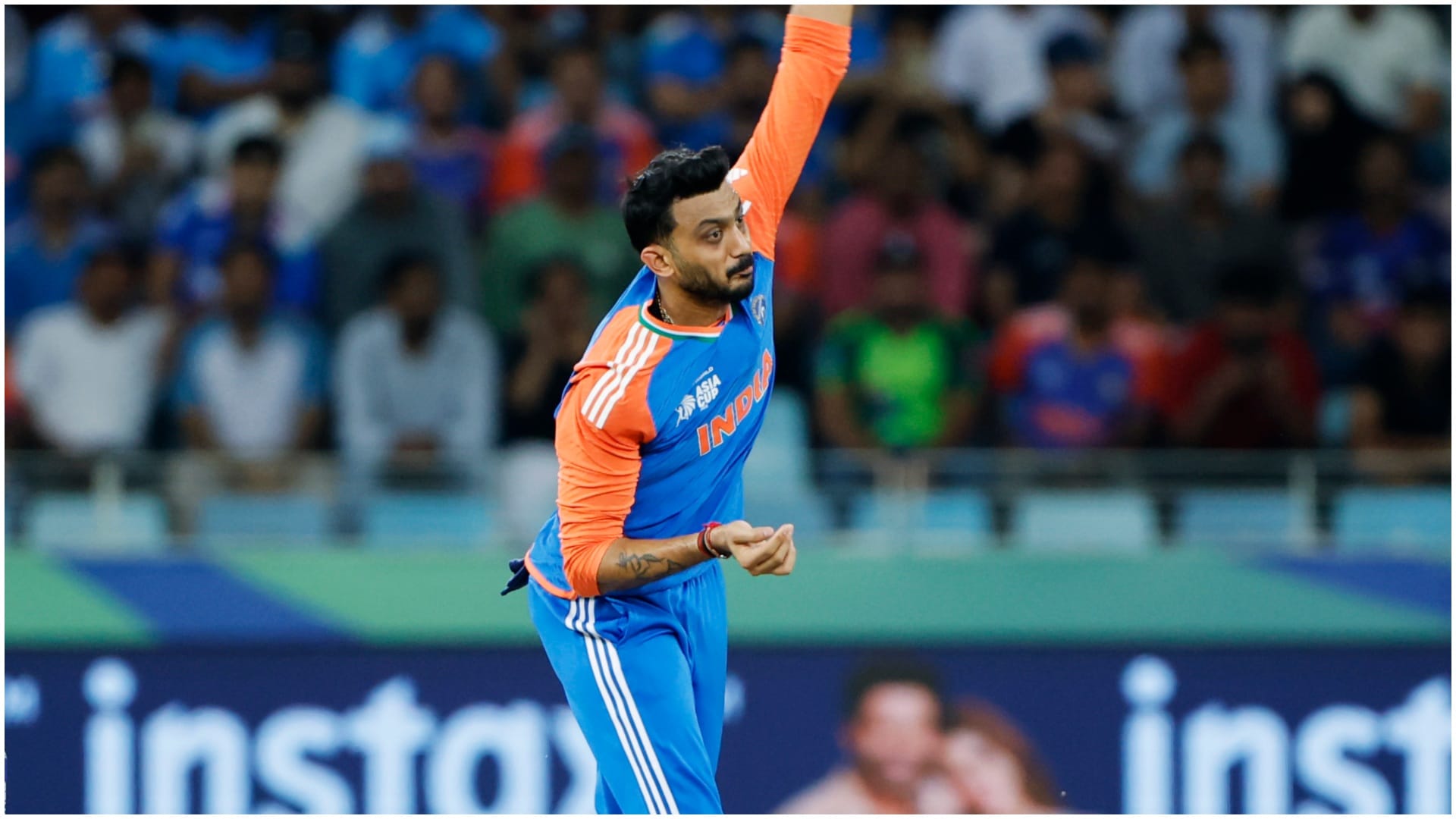 Ind Vs Sa:दक्षिण अफ्रीका के खिलाफ बाकी दो टी20 मैचों से बाहर हुए अक्षर ...