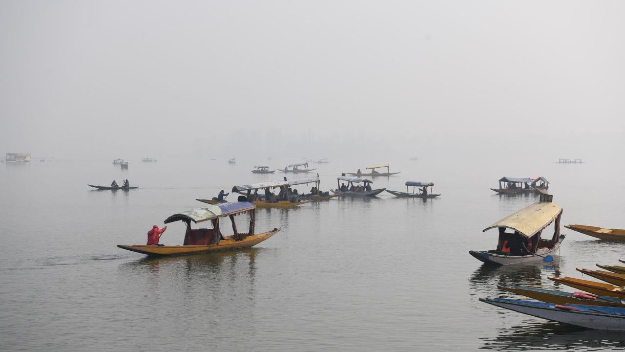 Kashmir Weather:कश्मीर घाटी में बढ़ी ठंड, श्रीनगर, गुलमर्ग और पहलगाम ...